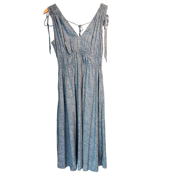 Time and Tru | Dresses | Time And Tru Midi Dress With Pockets Blue With ...